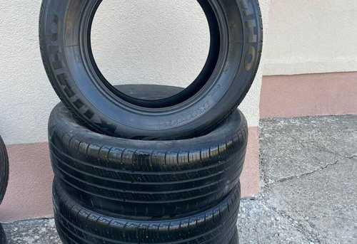 Kumho KH18 235/60 R16