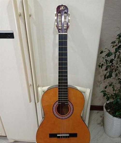 Классическая гитара Adams C390