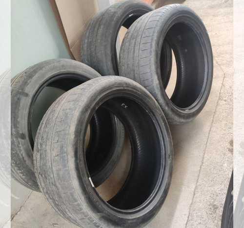 Pirelli P Zero 285/40 R21