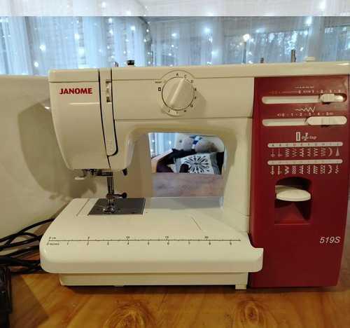 Швейная машина janome 519s