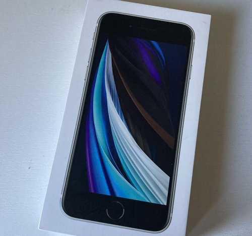 Коробка от iPhone se 2020