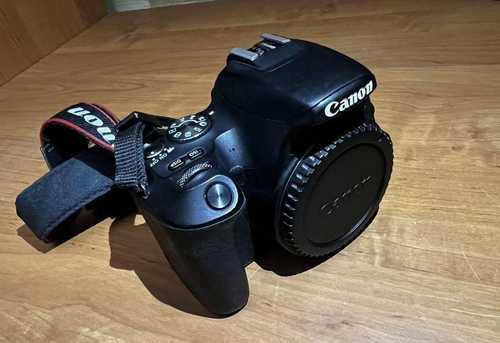 Зеркальный Фотоаппарат Canon 200d
