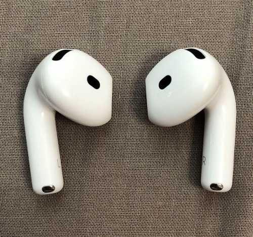 Левый / Правый наушник AirPods 4 оригинал