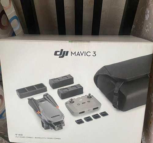 Dji Mavic -3 fly more combo