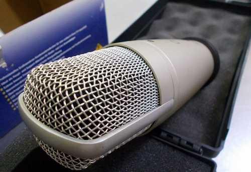 Студийный конденсаторный микрофон behringer C-1
