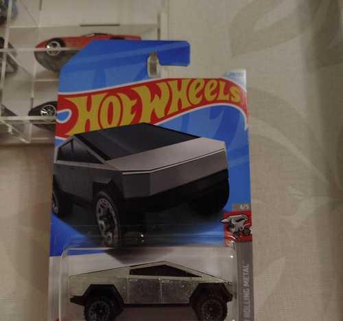 Hot wheels tesla cybertruck