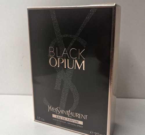 Black opium Yves Saint Laurent