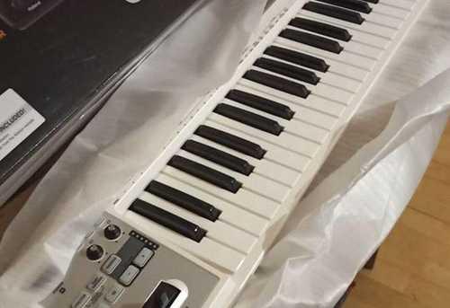 Миди клавиатура Roland A 49 (белая)