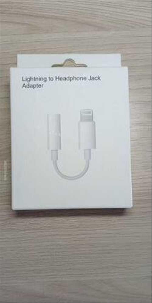 Переходник iPhone lighting на mini jack 3.5mm