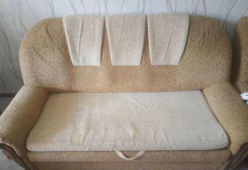 Мягкий уголок (диван+2 кресла-кровати) бу