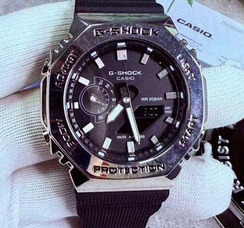 Часы Casio G-Shock GM-2100