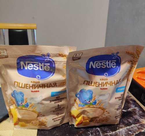 Гуманитарная помощь.Детские каши молочные Nestle