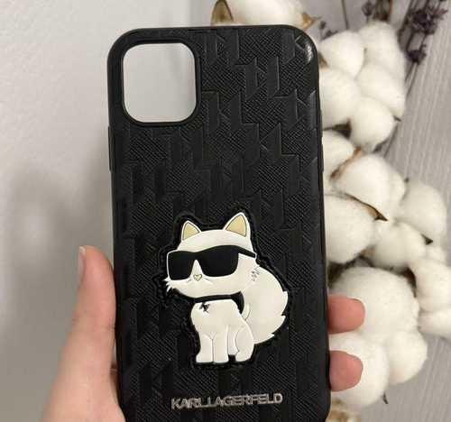 Чехол на iPhone 11 Karl Lagerfeld