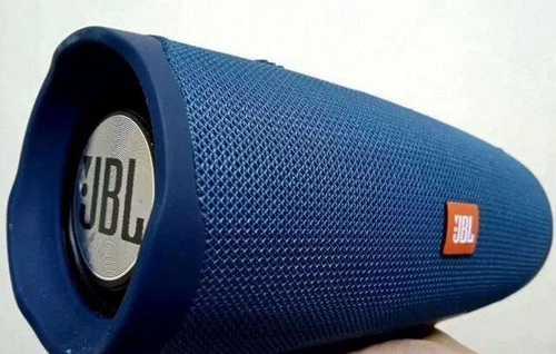 JBL Charge 4