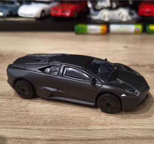 Модель lamborghini Reventon 1/43 Bburago