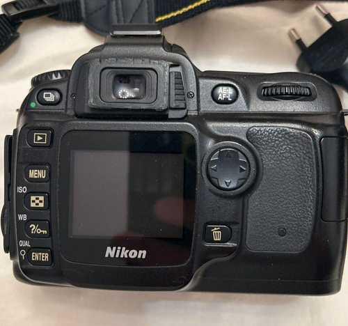 Цифровой фотоаппарат Nikon D50