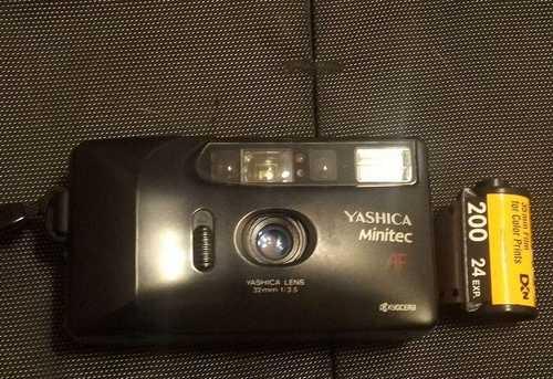 Плёночный фотоаппарат Yachica