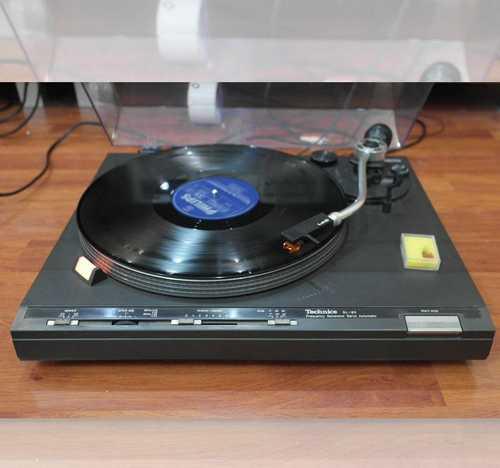 Проигрыватель винила Technics SL-B3