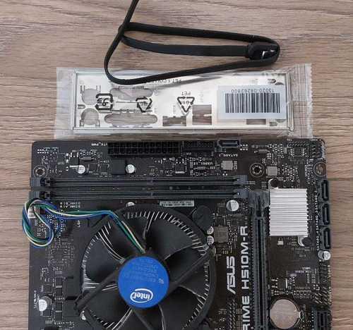 Intel core i5 10400 box с материнской платой Asus