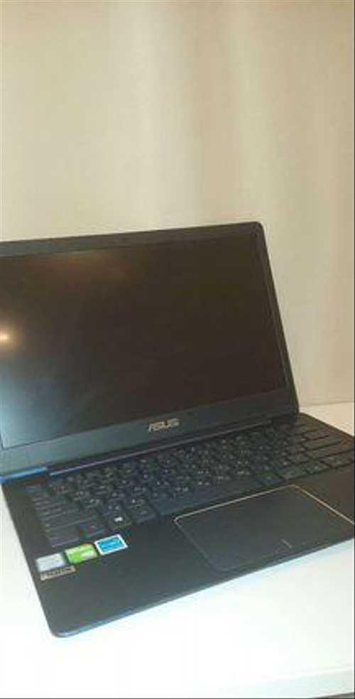 Asus Zenbook 14 UX331U