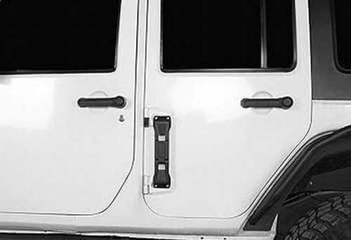 Ступенька на петли двери Jeep Wrangler JL