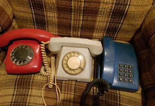 Стационарный телефонный аппарат времен СССР