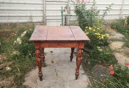 Старинный стол,буфет под реставрацию