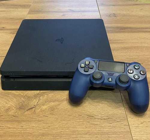 Sony playstation 4 slim