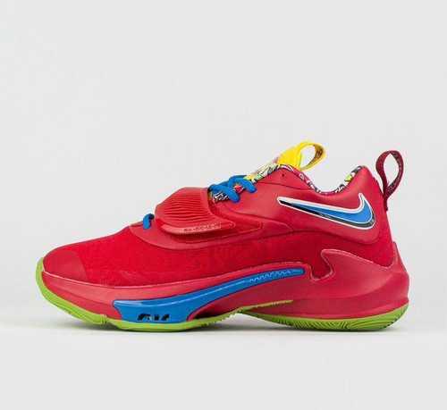 Кроссовки Nike Uno x Zoom Freak 3 Red