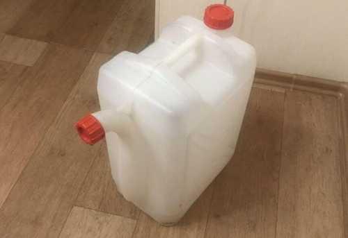 Бак для воды пластиковый 25 литровый