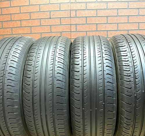 Hankook Optimo K415 215/55 R17 94V