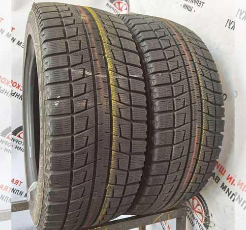 Bridgestone Blizzak Revo2 225/55 R17 97M