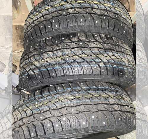 Viatti Bosco Nordico V-523 215/65 R16