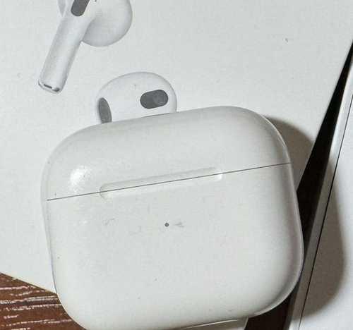 Наушники Apple AirPods 3-его поколения