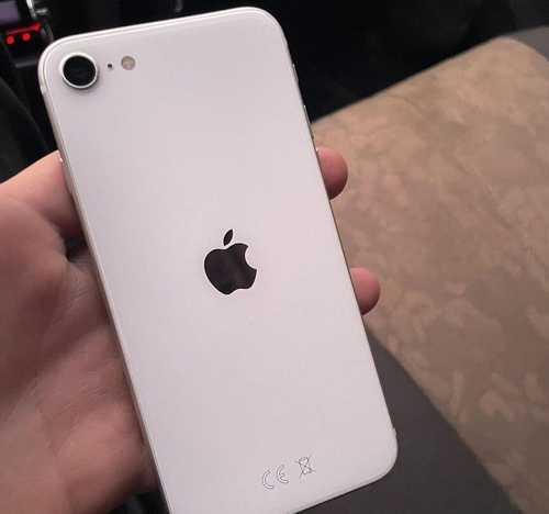 iPhone SE (2020), 64 ГБ