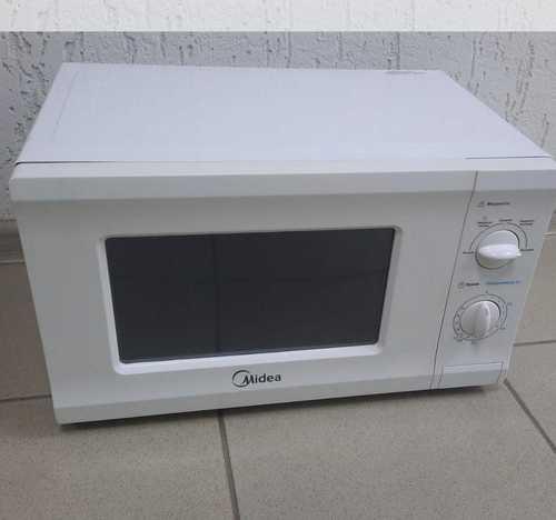 Микроволновая печь Midea MM720CPI (О14)