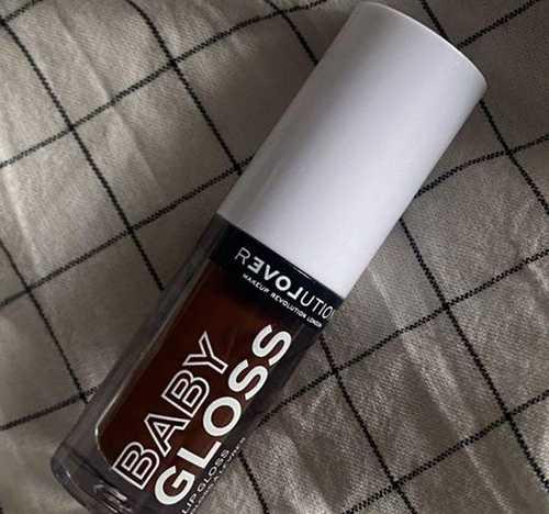 Блеск для губ relove revolution baby gloss