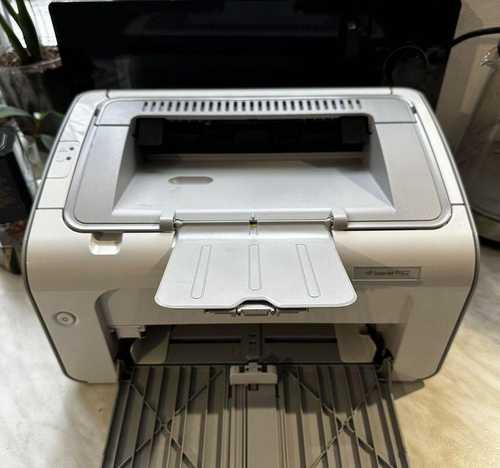 Принтер HP laserjet p1102