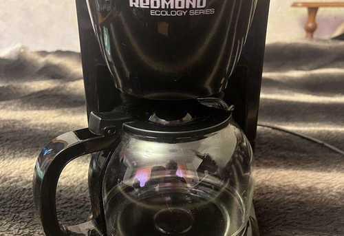 Кофеварка капельного типа Redmond RCM-1510