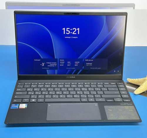 Asus Zenbook 14UX425E i5 1153g7 iris XE