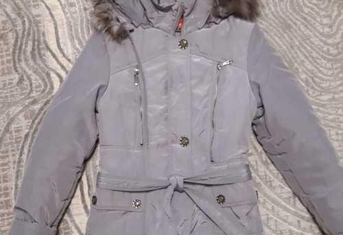 Продам зимнее пальто на девочку на рост 156-164
