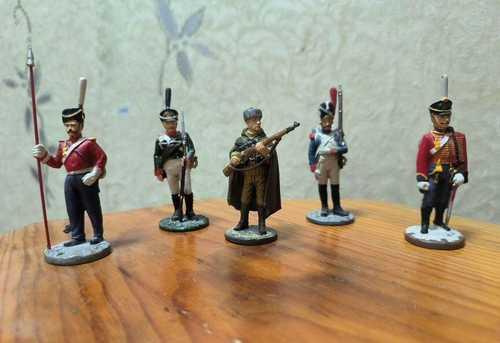 Модели солдатиков оловянных
