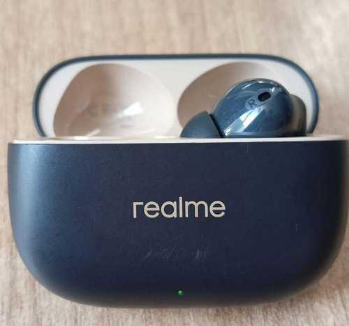 Realme buds t300 (кейс и правый наушник)