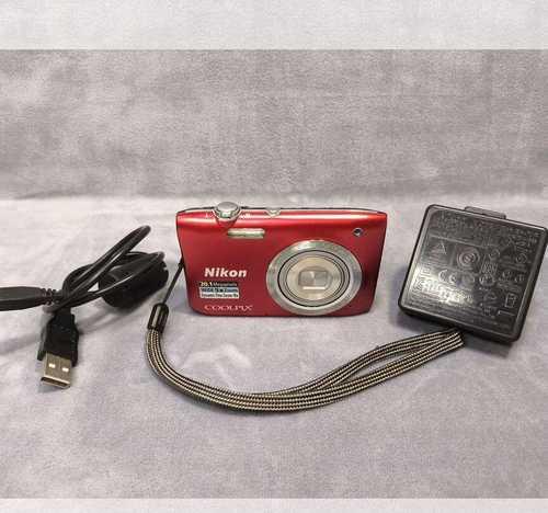 Фотоаппарат nikon coolpix s2900 y2k