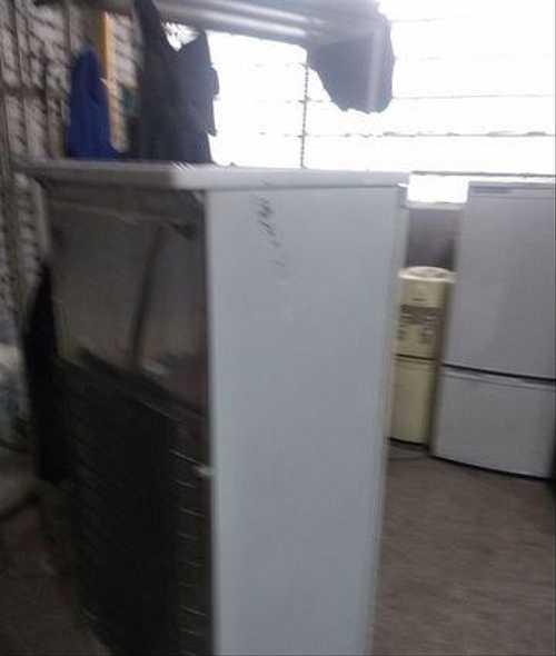 Холодильник Бирюса 6С-1 в рабочем состоянии