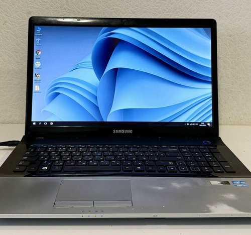 Samsung (i3 2.30GHz/16gb ddr3l/520MX 1gb/SSD+HDD)