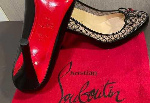 Туфли Louboutin новые (Лабутены)