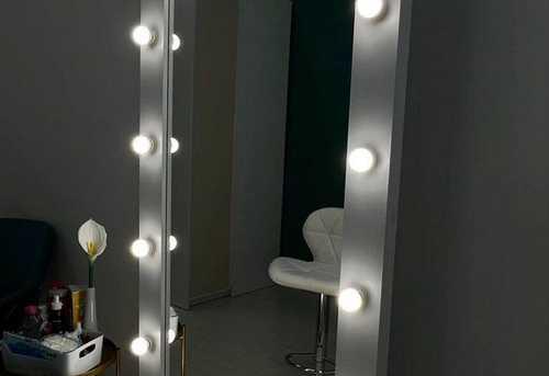 Зеркало с подсветкой гримерное