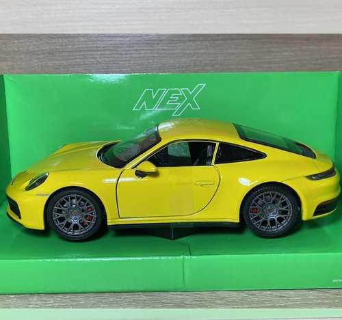 Porsche 911 Carrera 4S 1:24 Welly