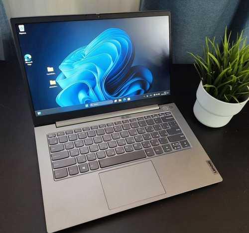 Lenovo ThinkBook i5-1135G7 IrisXe 8GB 256GB